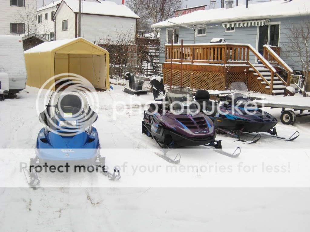 Ultrafrozen's Plastic Garage | Snowmobile Forum